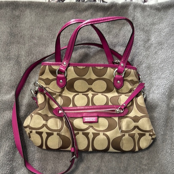 Coach | Bags | Coach Brown And Pink Shoulder Bag With Signature Design ...